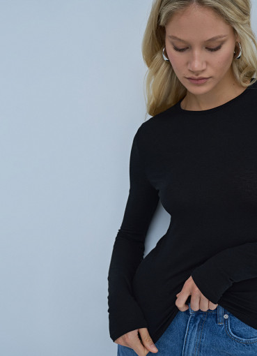 Полупрозрачный лонгслив с круглым вырезом (LT6771O02-99) купить за 999 ...